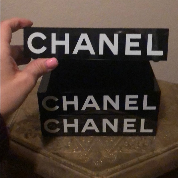 CHANEL | Accents | Authentic Chanel Display Stands | Poshmark